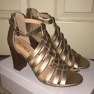 XOXO | Shoes | Gold Wedge Shoes | Poshmark